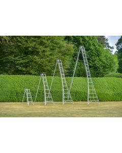 3 legged ladder store